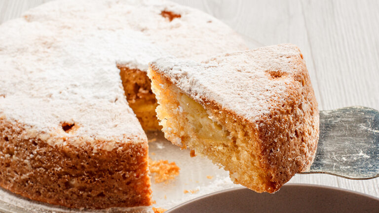 Queque de Piña y Coco - Hacelo con Huevos • Costa Rica